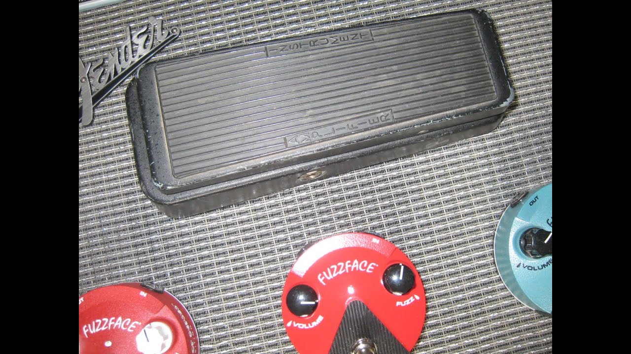 How To Fuzz Your Way Into Great "Hendrix" Style Wah Tones : Two Amps ...