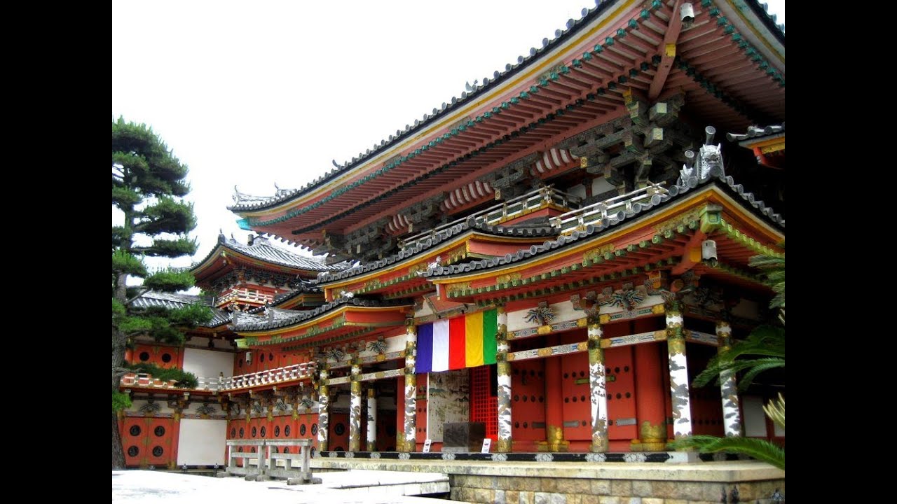 尾道市瀬戸田にある 耕三寺の風景 Gaudy temple in Onomichi - YouTube