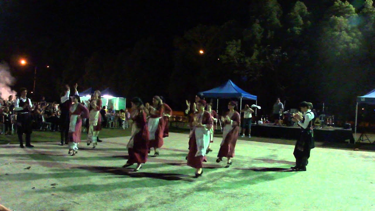 Cypriot Glenti 2013 - Cypriot Dance Group - Sousta - YouTube