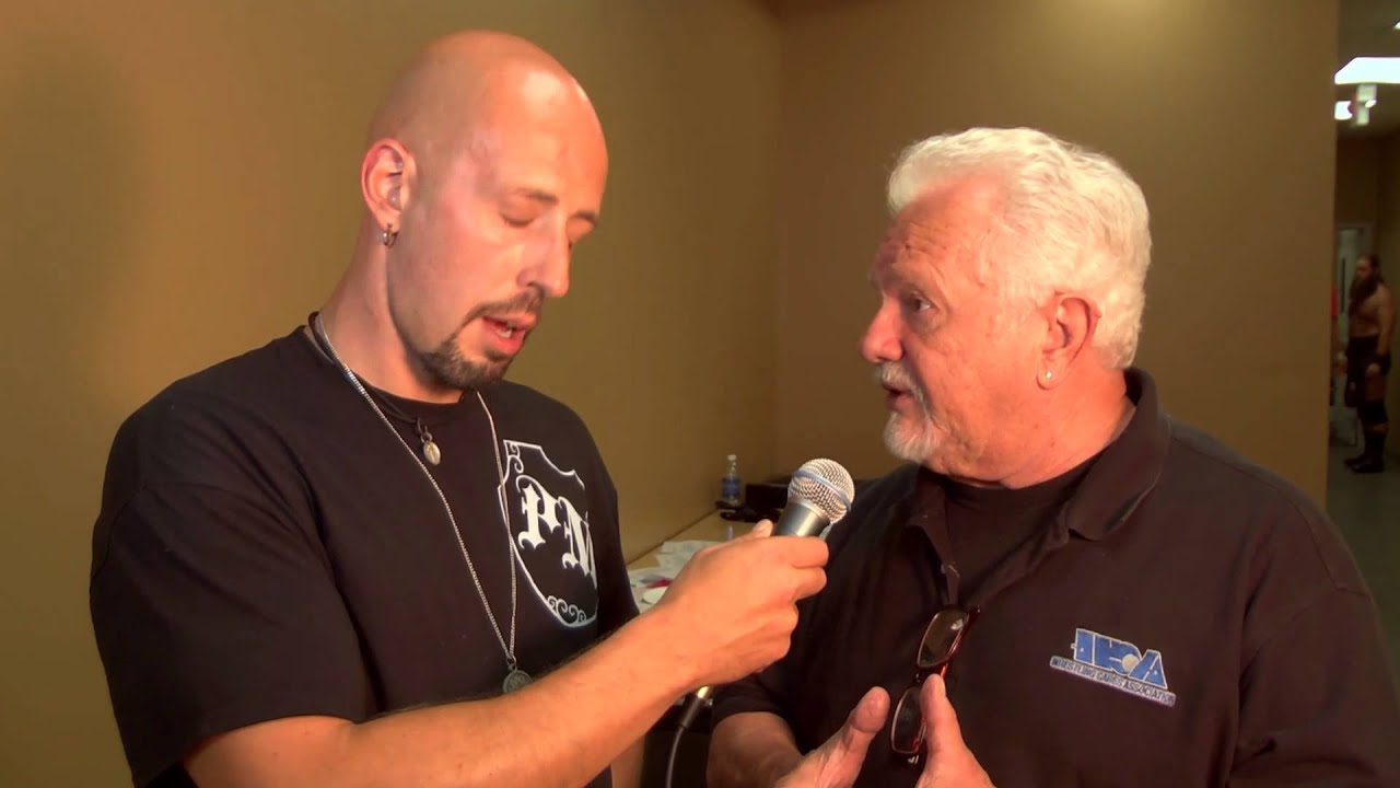 Pro Wrestling 101 - Les Thatcher - YouTube