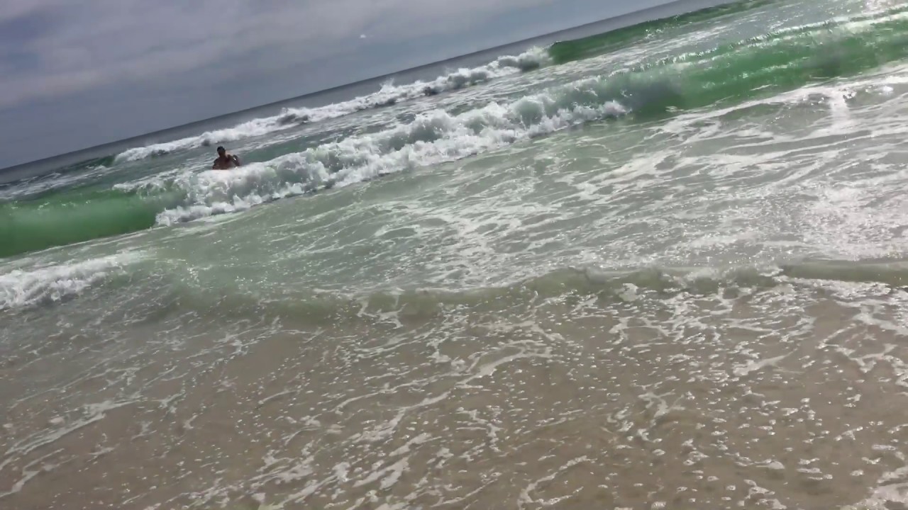 Michael Wave Jumping in the Gulf - YouTube