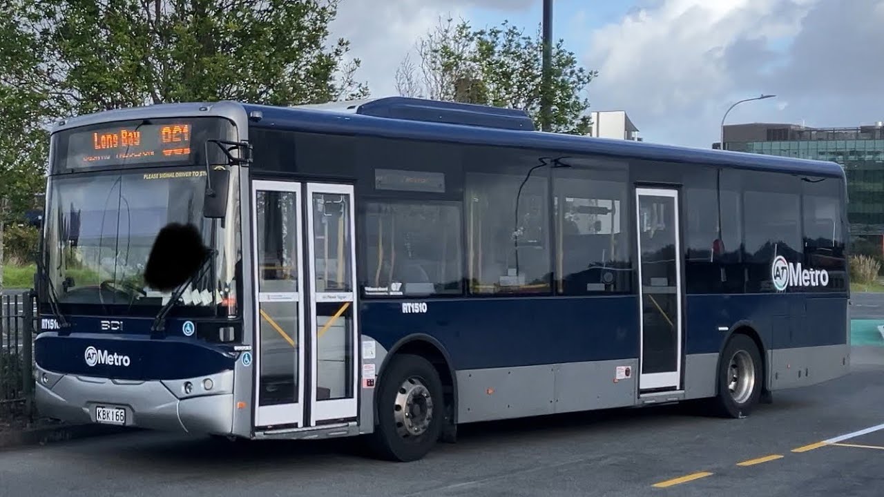 New Zealand/NZ Auckland Bus - 861: From Constellation to Long Bay (23. ...