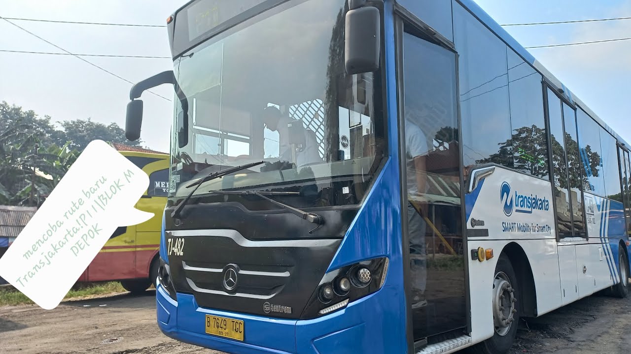 Mencoba rute baru Transjakarta!P11|BLOK M DEPOK|15 min+|part 1 - YouTube