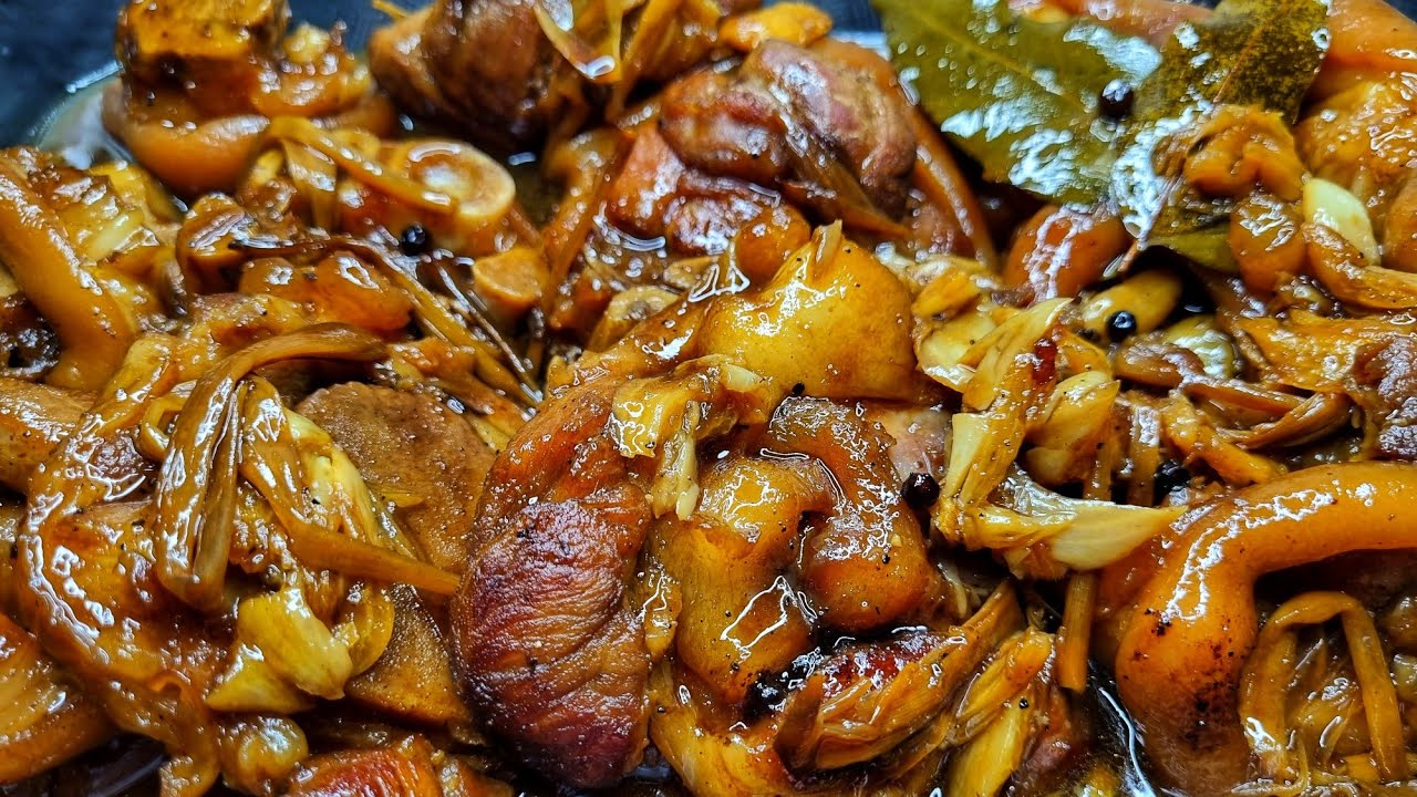 Paksiw na Pata Recipe - YouTube