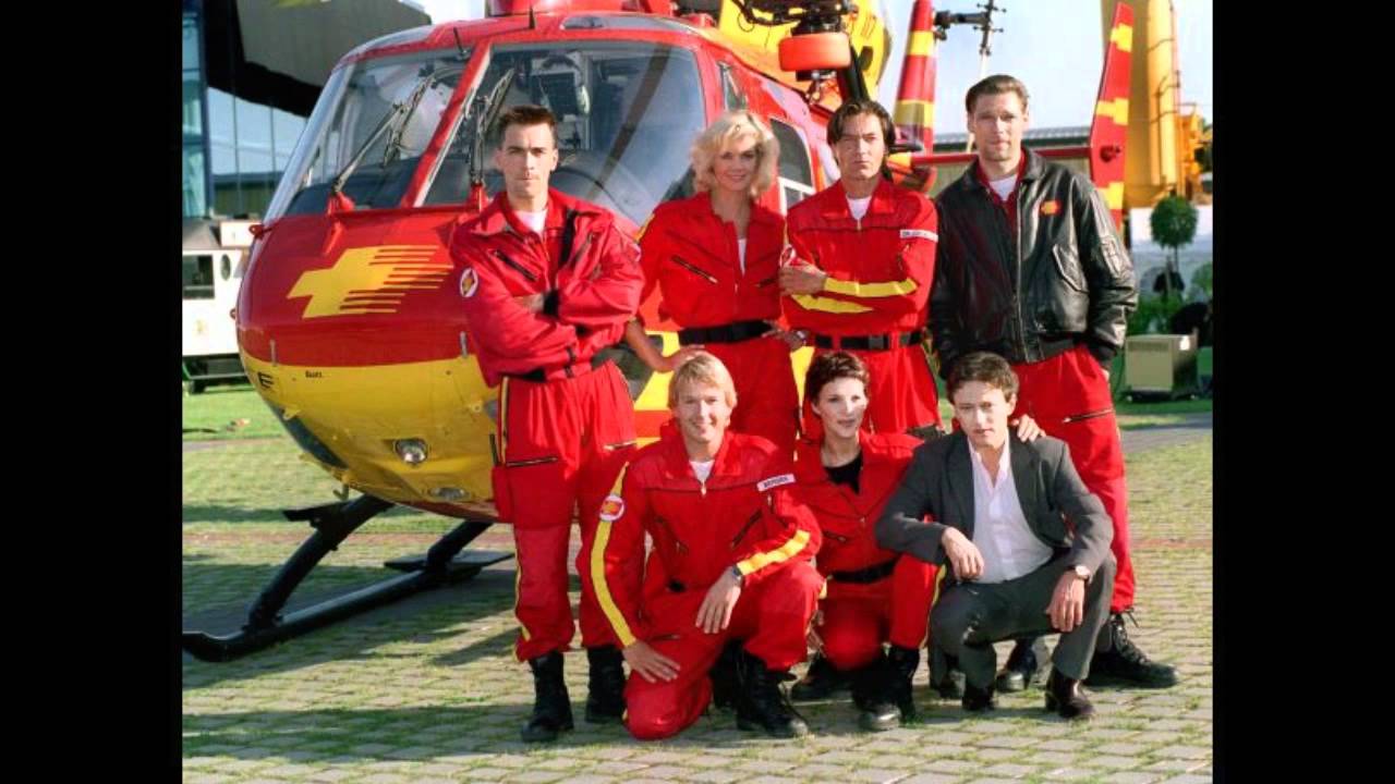 Medicopter117 Theme Song - YouTube