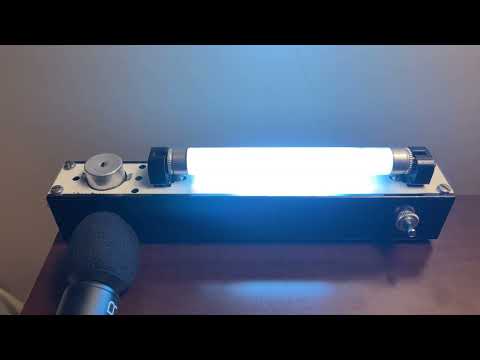 Epic Fluorescent Startup Sound (microphone on starter) on 4 Watt Preheat Fluorescent Light ASMR