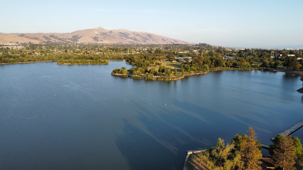 Lake Elizabeth, Fremont | DJI Mini 2 Drone 4K Footage - YouTube