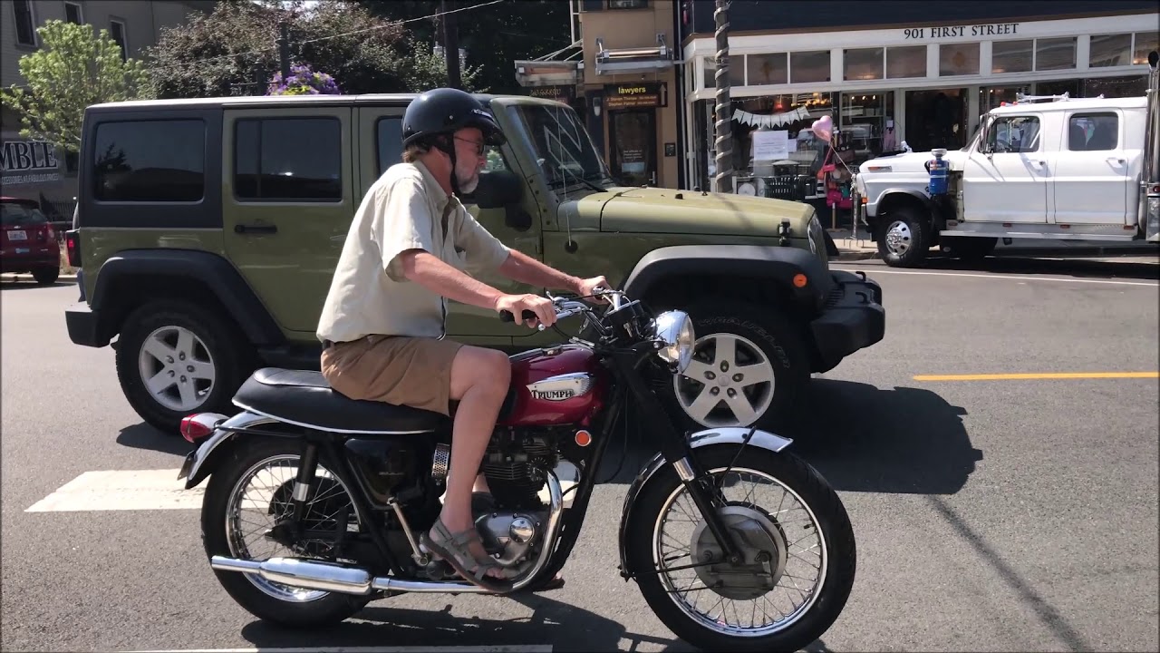 1968 Triumph 650 cc Bonneville Motorcycle Restored - YouTube