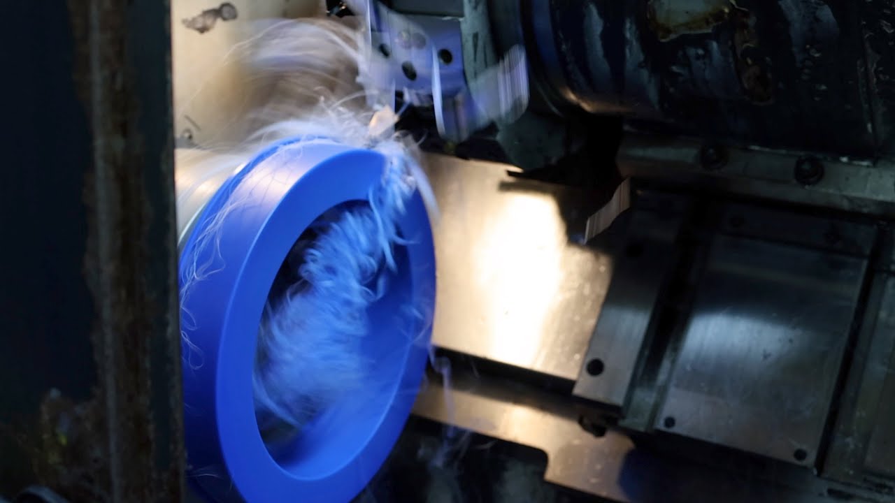 플라스틱 및 나일론 소재의 CNC MCT 절삭 가공 과정, 한국의 소규모 임가공 업체 - YouTube