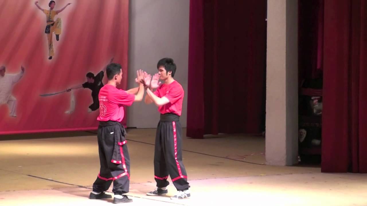 Yip Kin Wing Chun - Chi Sao form (2 man) - YouTube