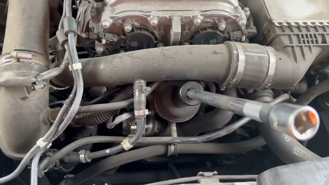 2017 Mercedes Benz C300 2.0 turbo oil & filter change - YouTube