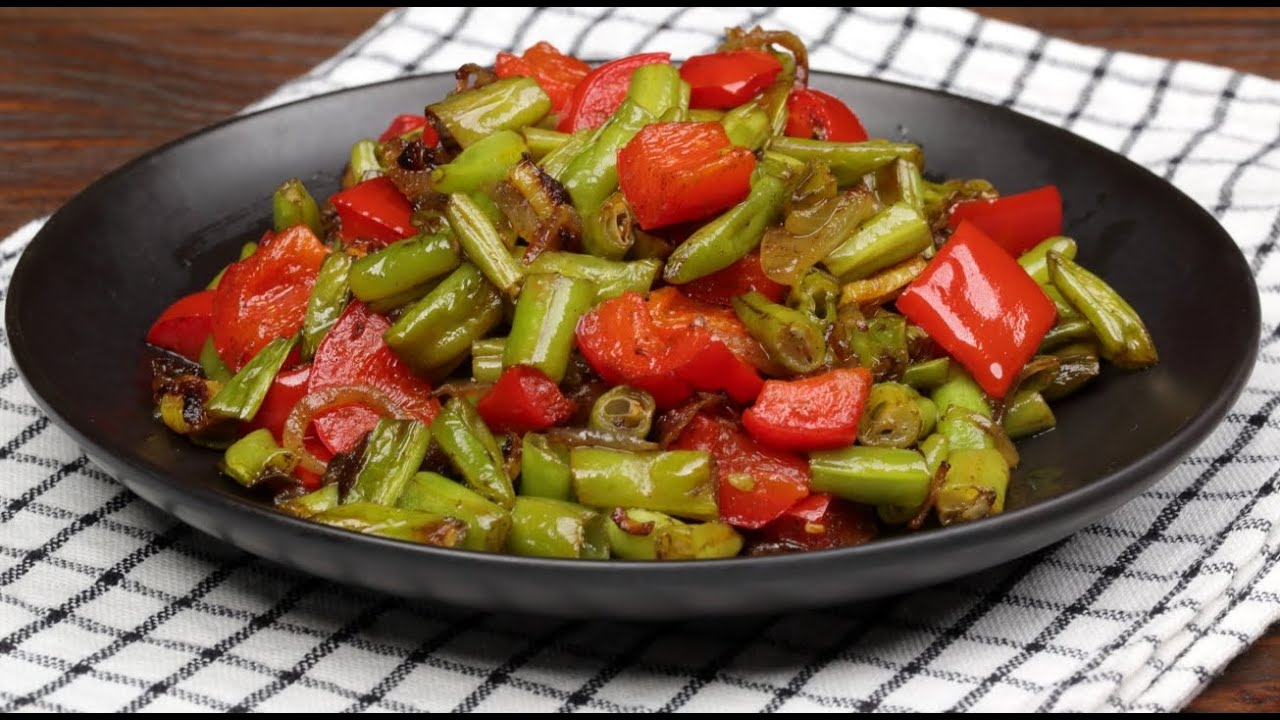 Fried French beans with red bell pepper | Easy French bean recipe - YouTube