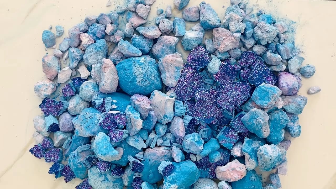 🦋 Blue Cornstarch & Dyed Gym Chalk Crush with Glitter & Holi Powder ...