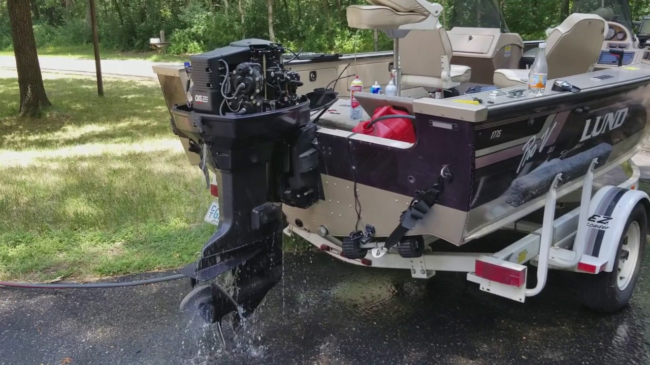 1995 Johnson Evinrude 115 HP Fast Strike Carburetor Cleaning with ...