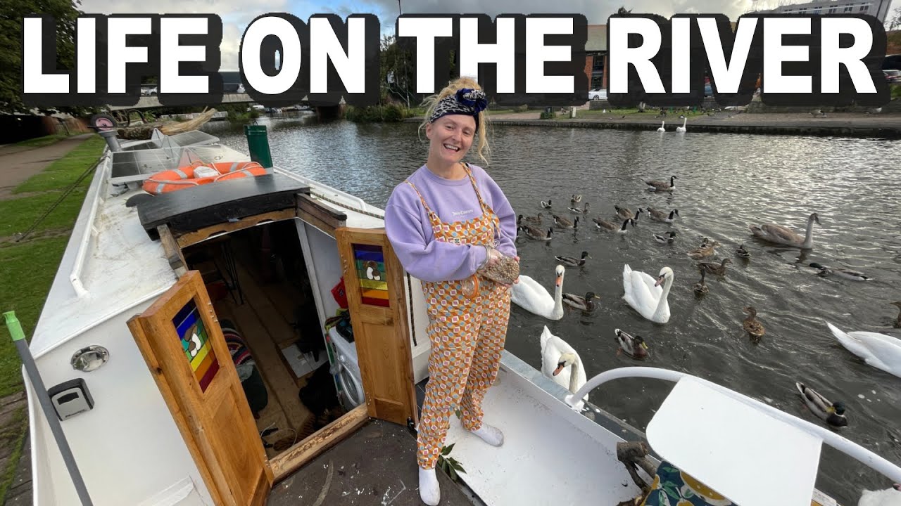 Life Aboard Our NARROWBOAT (The Challenges Of Living On The River ...