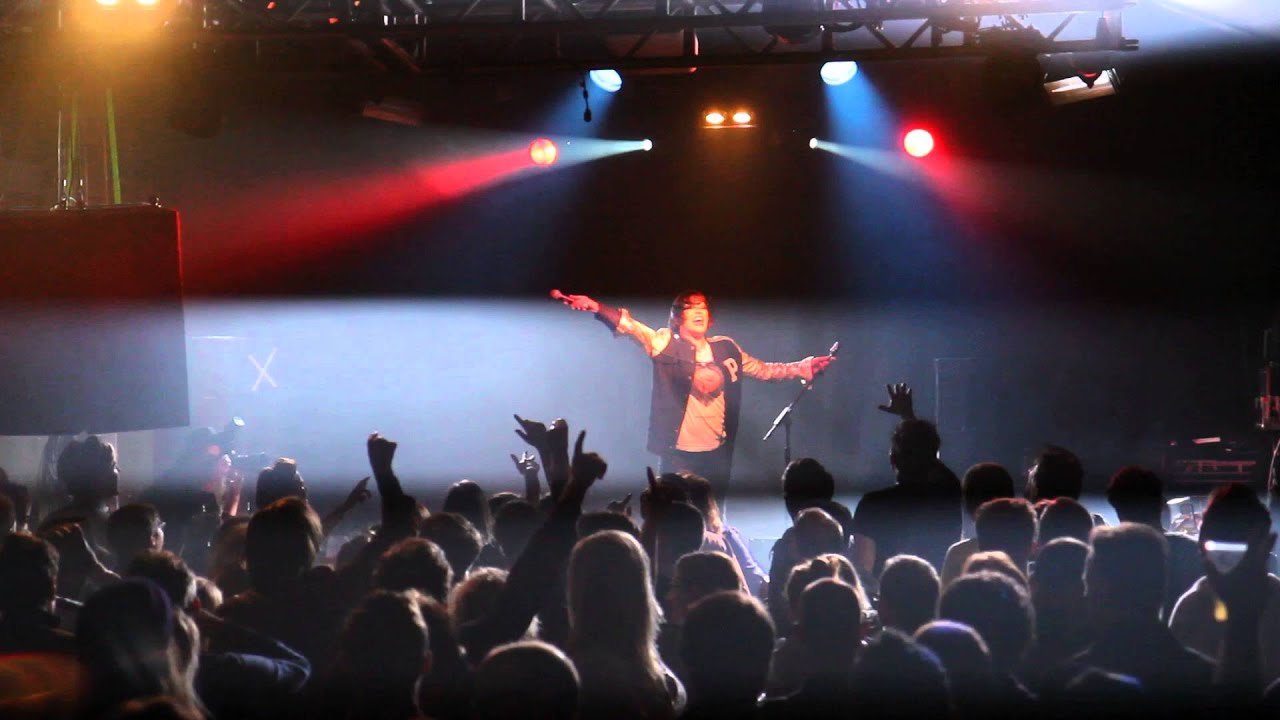 Saffron from Republica performing Drop Dead Gorgeous at Star Shaped ...