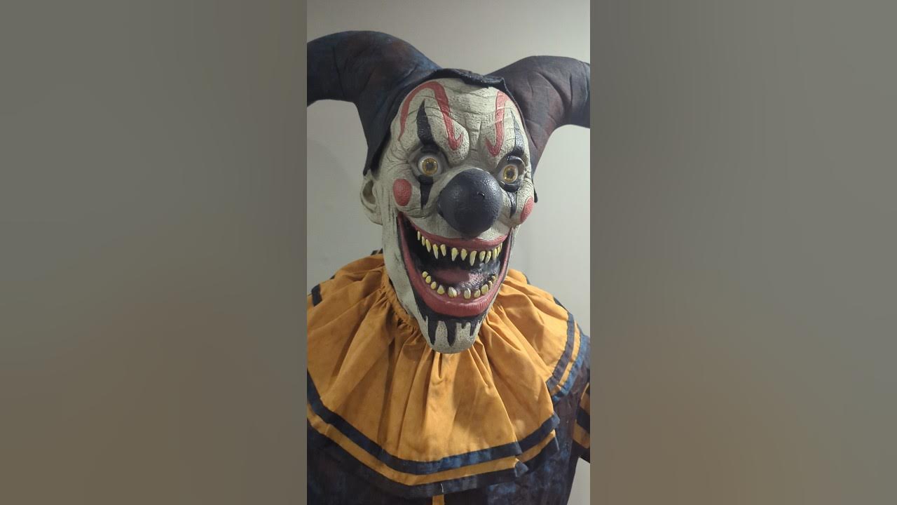 Spirit Halloween 2024 Nibbles The Clown Demo!!! - YouTube