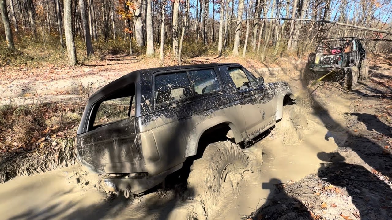 Rough Day of Wheeling and Recovery at AOAA Off-Road Park with HUGE ...