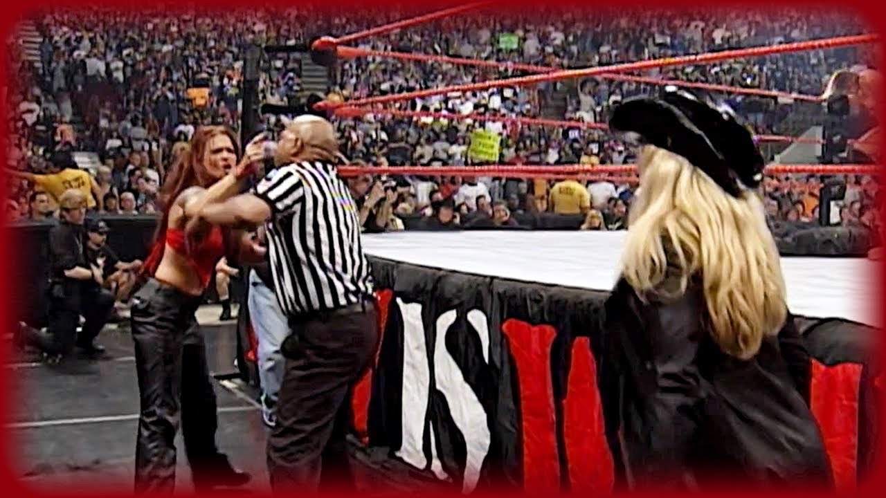 Trish Stratus interferes in Jeff Hardy vs. Val Venis: RAW IS WAR, July ...