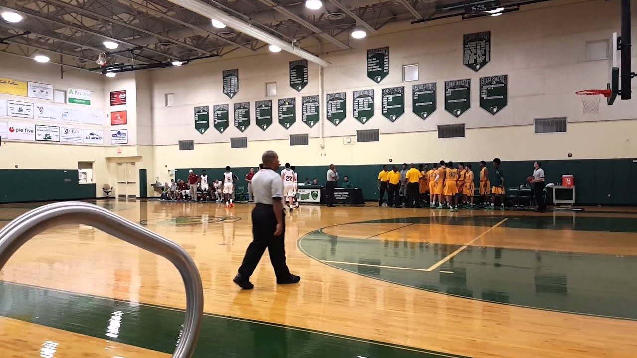 Henry Perry IV -Santa Fe Catholic Basketball - YouTube