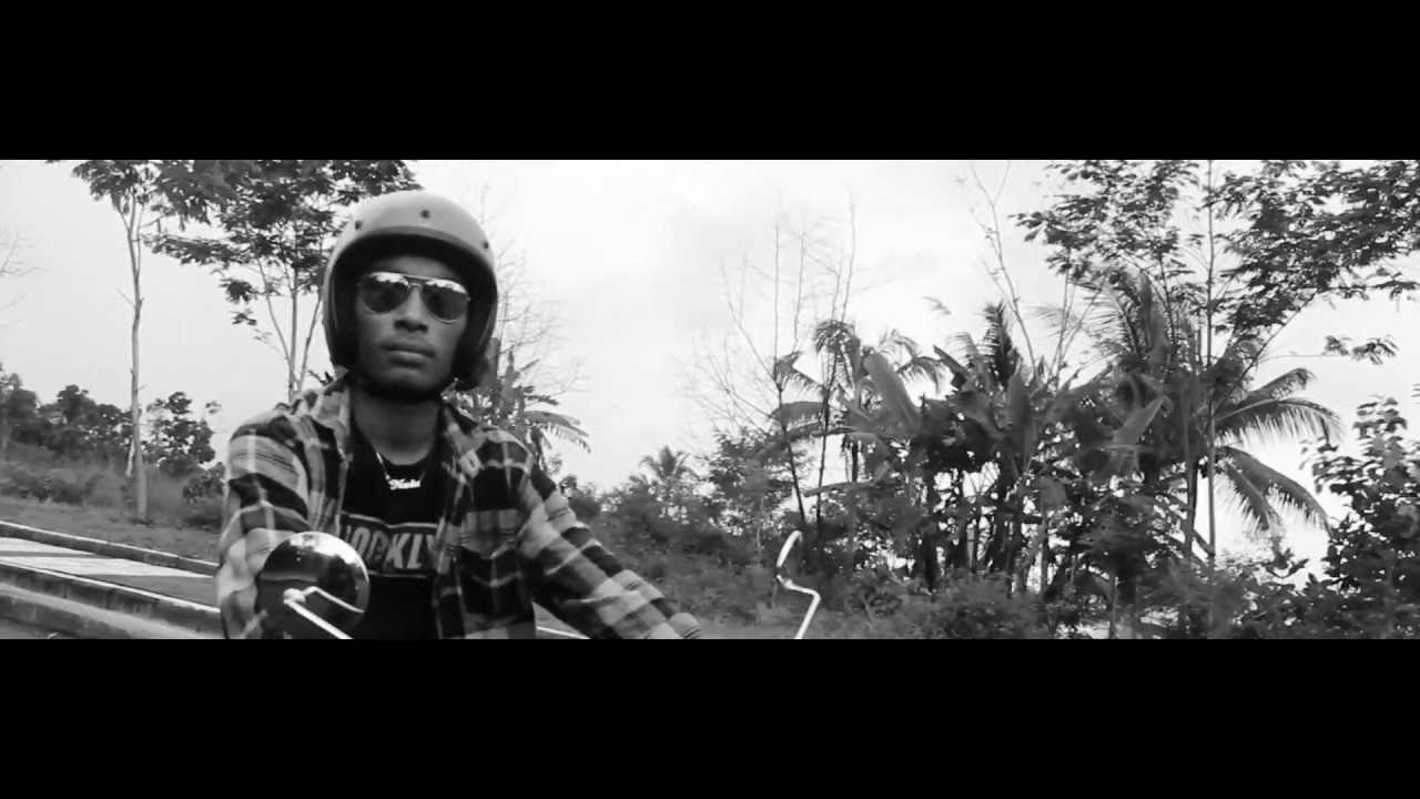 Black and White Video Test - YouTube