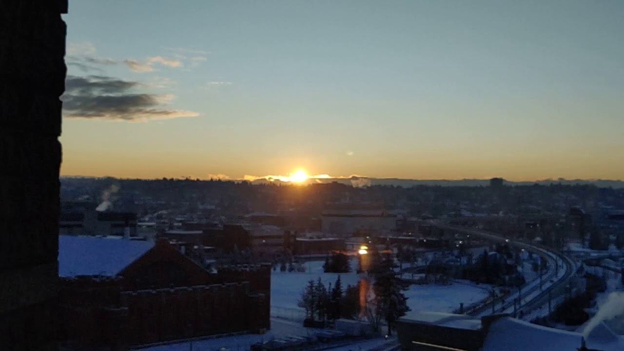 Sunset over Calgary 720p480 - YouTube