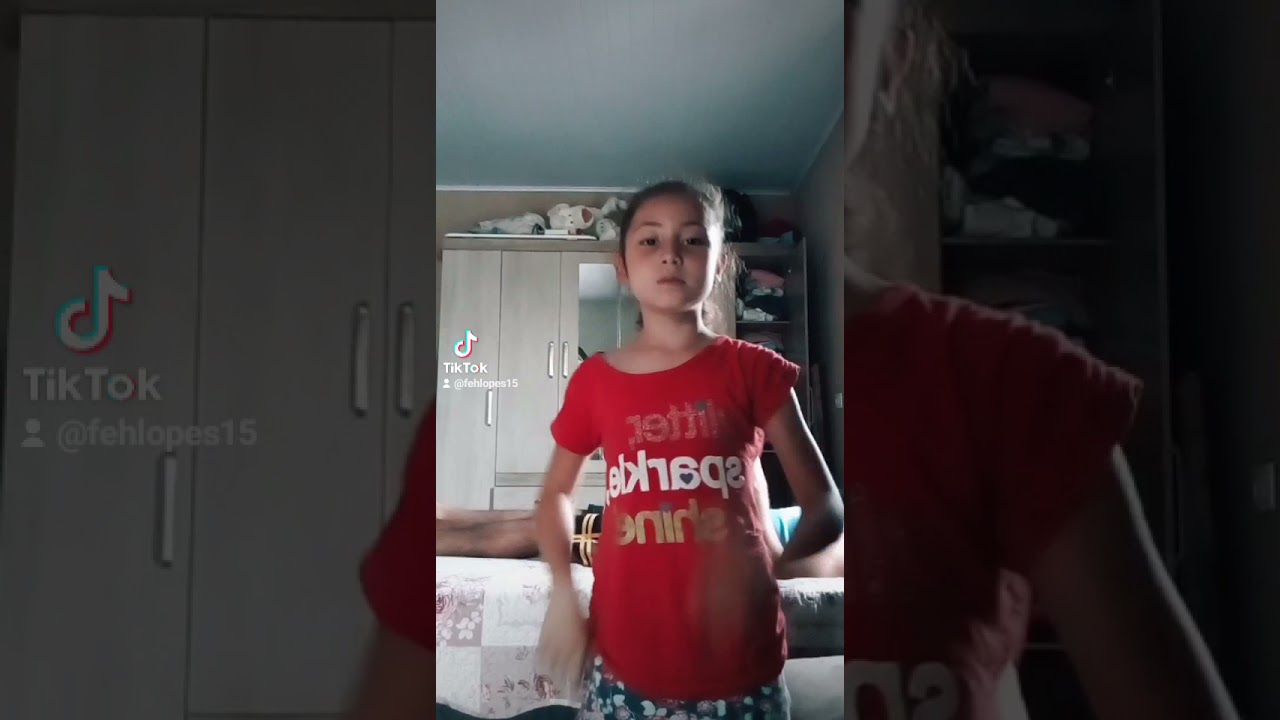 tik tok(nois fuma um) - YouTube