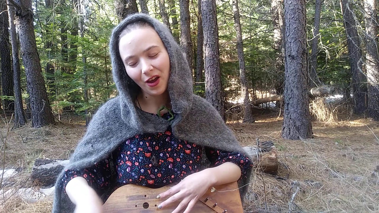 Russian Folk Harp Gusli and Voice How Can I Keep From Singing(low ...