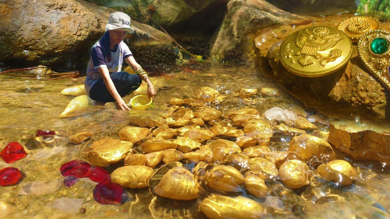 OMG Lucky Lucky Day! Mining Gold - Finding and digging gold. - YouTube