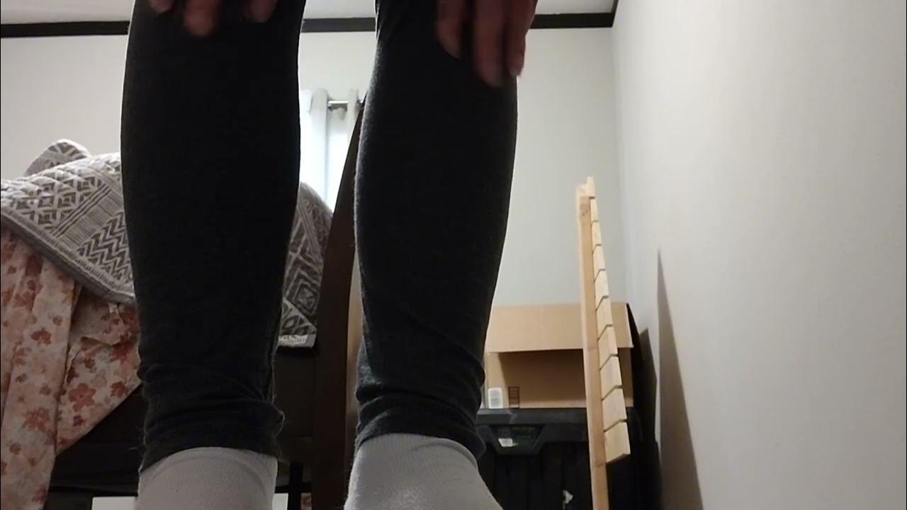 Girls ASMR Leggings Scratching Rubbing - YouTube