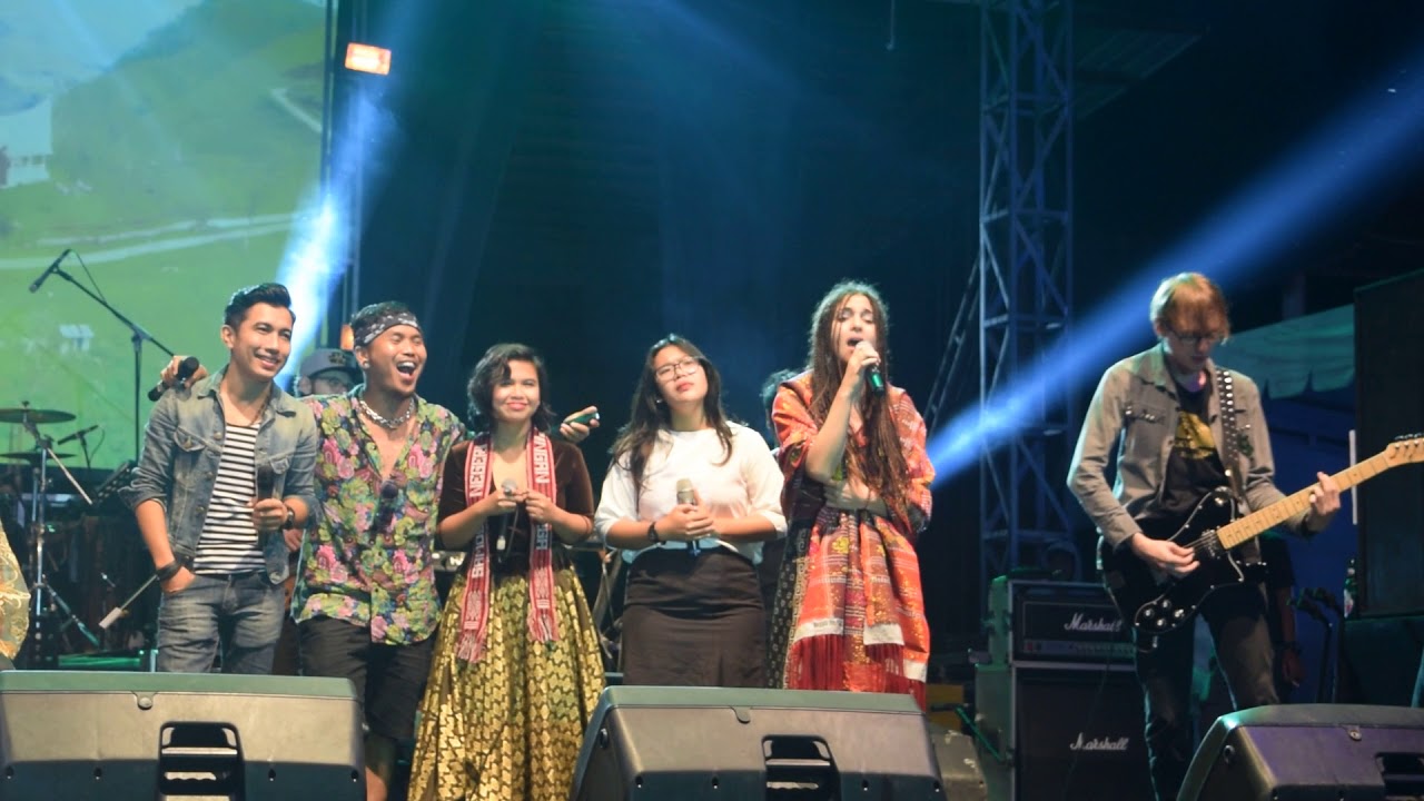 KONSER ALL ARTIST SAMOSIR MUSICK INTERNASIONAL - YouTube