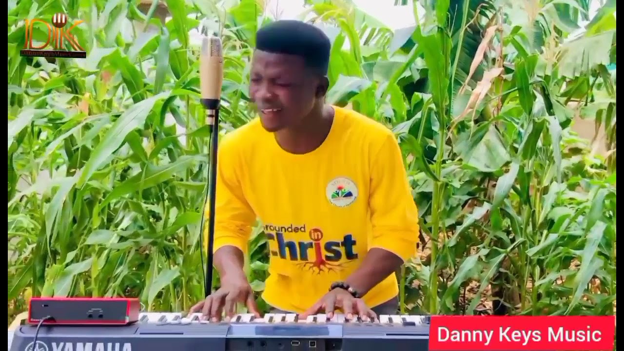 DANNY KEYS OUTDOOR LIVE 🔥🔥 🔥 - YouTube