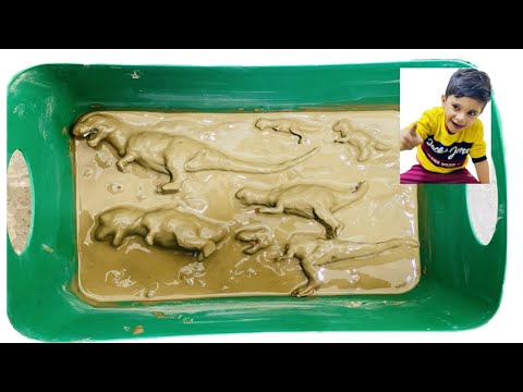 T-Rex  Dinosaur Jurassic World dinosaur In Mud | Muddy Dinosaurs Toys| Jurassic Dinosaur