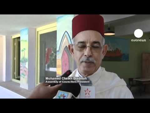 Il Marocco vota per una nuova Costituzione - YouTube