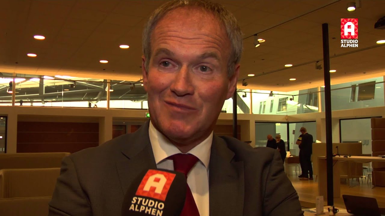 Interview COA-voorzitter Gerard Bakker over komst 1140 vluchtelingen ...