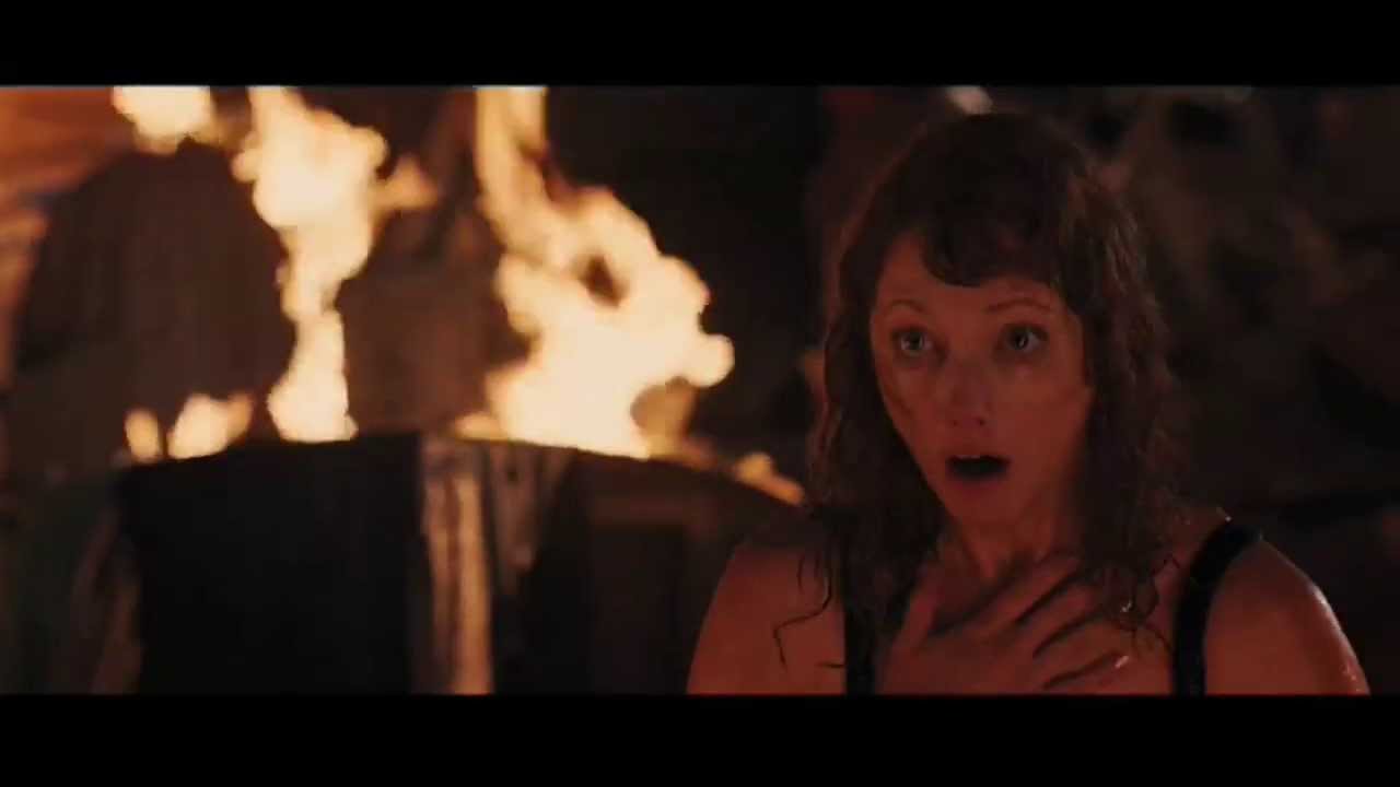 Carrie 2013 Prom Massacre Re-Scored - YouTube