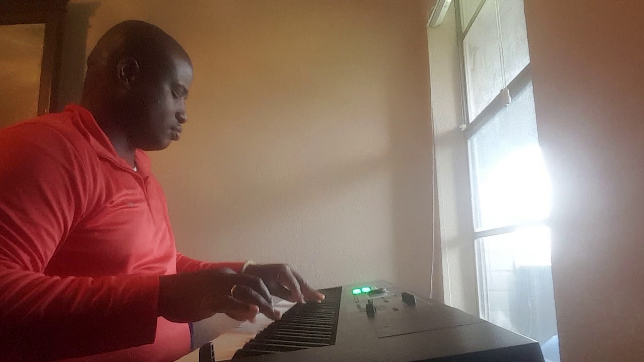 South African Jazz: Marabi , Kay Benyarko african piano tutorials - YouTube