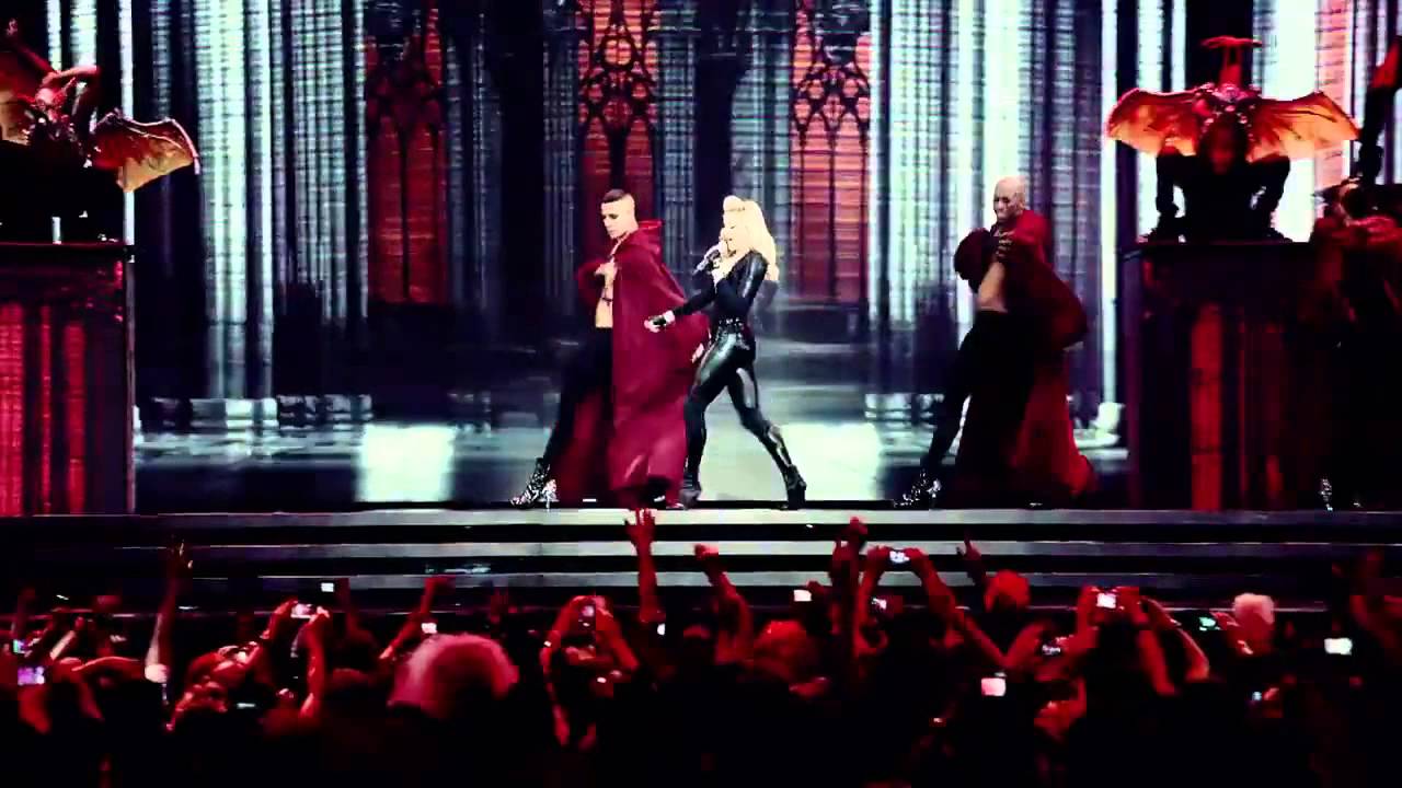 MADONNA Girl Gone Wild 720P LCA - YouTube