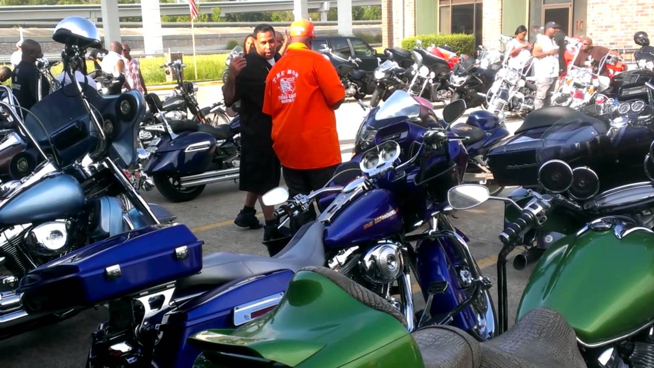 Third Coast block party - YouTube