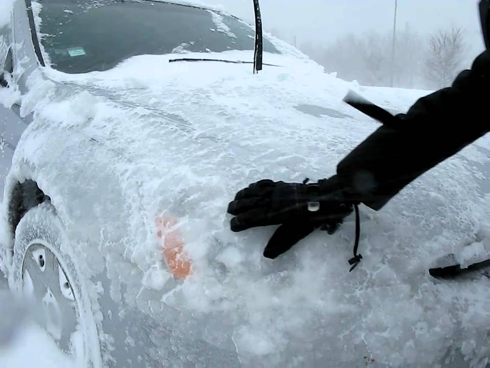 2011 Chicago Blizzard Lake Shore Drive HD Frozen Cars LSD 016 - YouTube