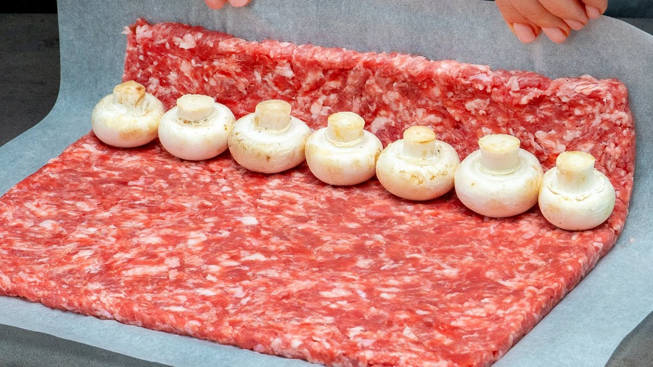 I finally found the perfect recipe for minced meat roll! - YouTube