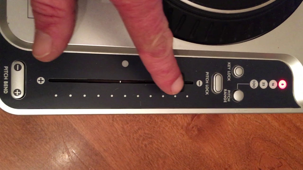 Stanton C304 DJ Turntable Video - YouTube