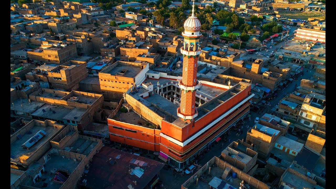 Parachinar City Sunni Masjid Azan recording in 1980 - YouTube
