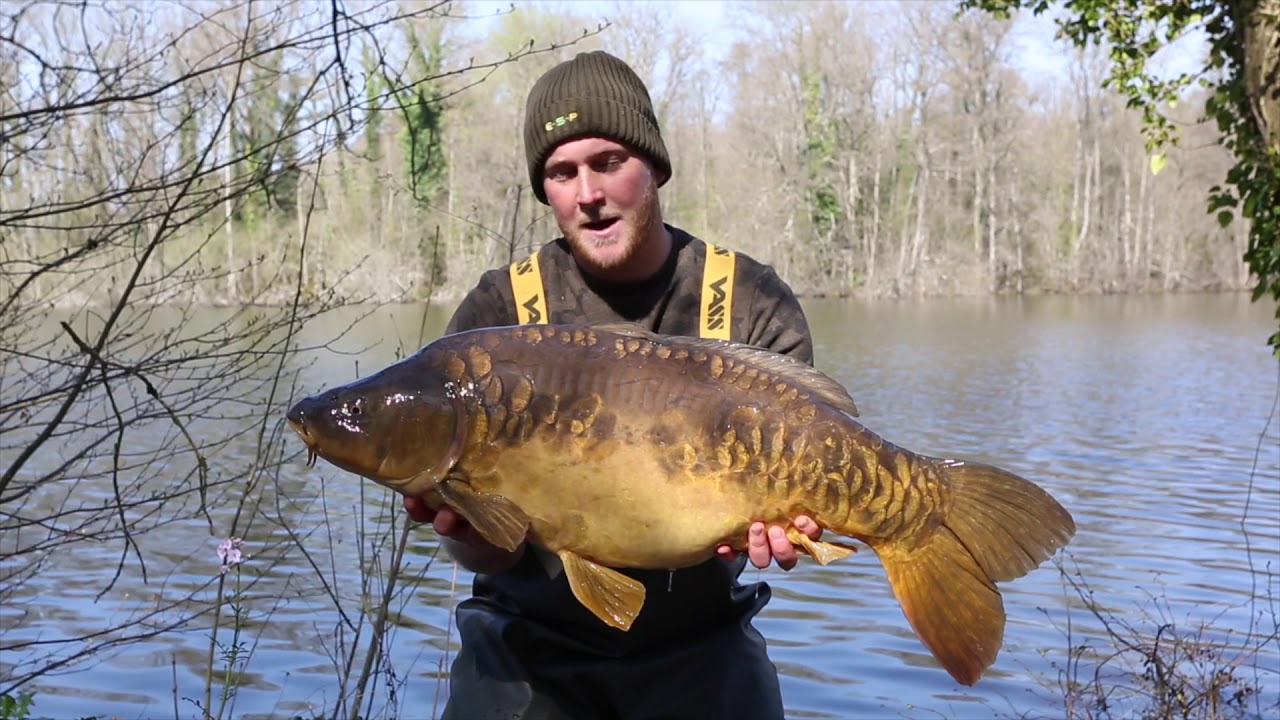 CARP FISHING - Brocard Small Angling Lines - YouTube