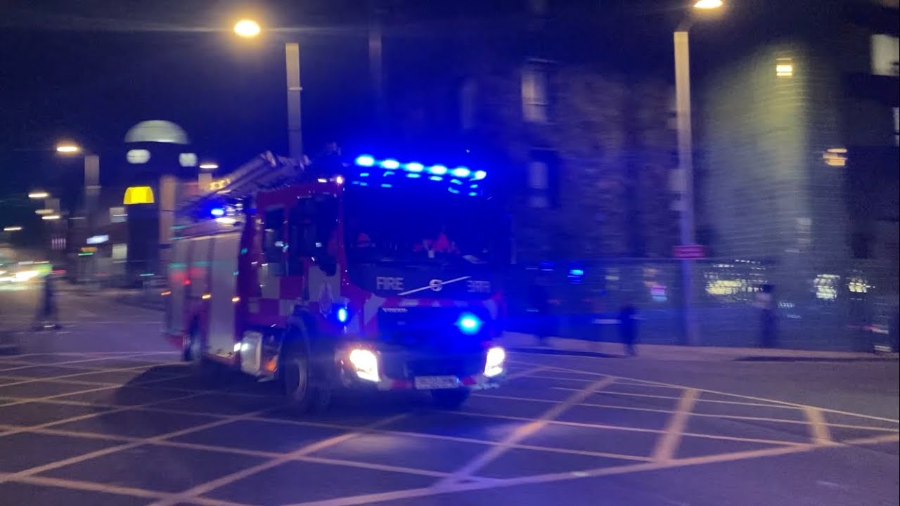Offerton pump responding-Greater Manchester fire and rescue service ...