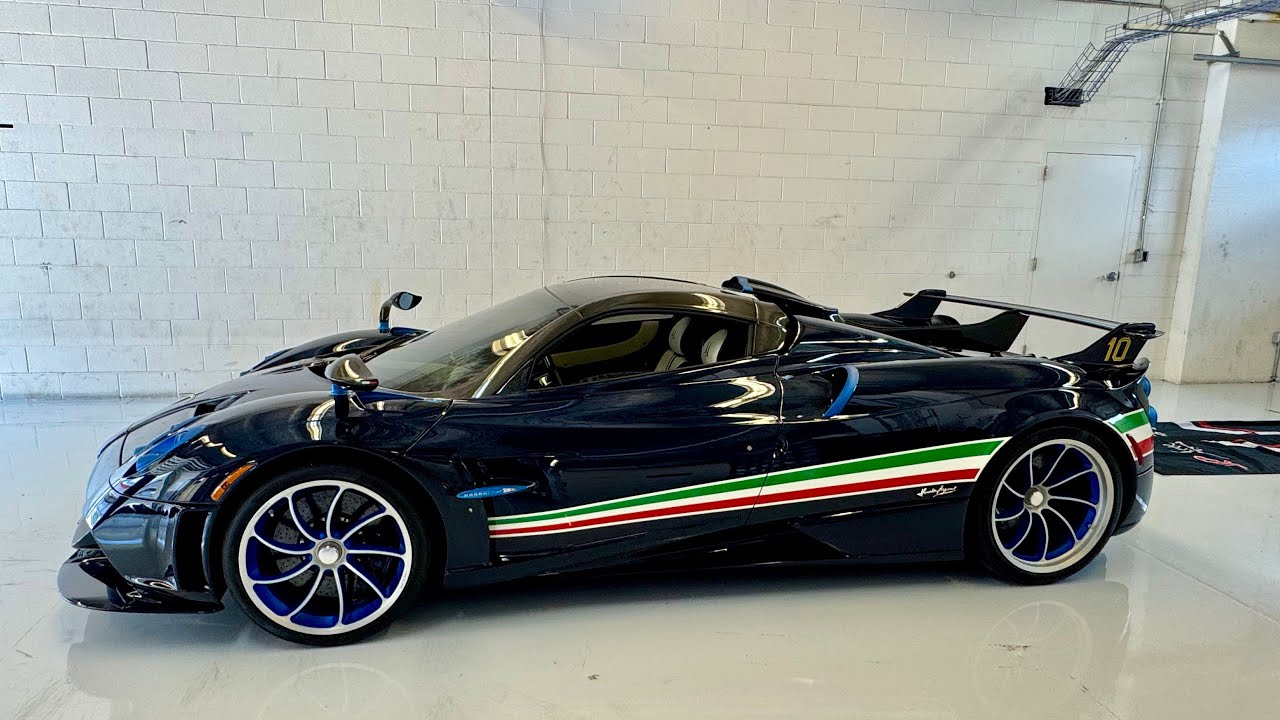 Pagani Huayra Tricolore Walk Around - 1 of 3 - YouTube