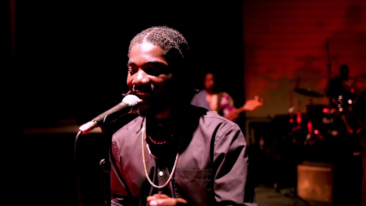 Pure Akan - Man Hole (Live At Onipa Akoma Concert) - YouTube