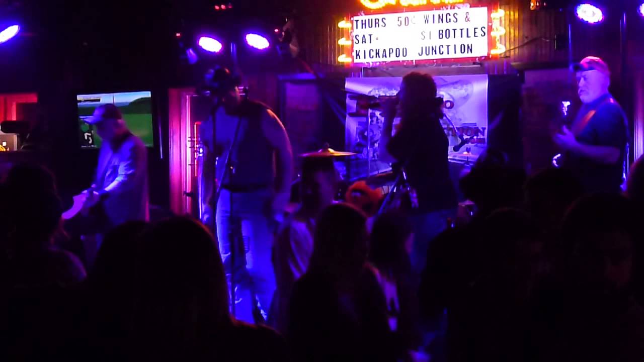 [Live Event] Kickapoo Junction (Keith Urban - Where The Blacktop Ends ...