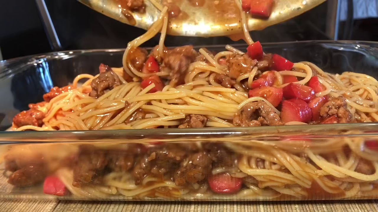 FILIPINO SPAGHETTI USING LONGGANISA - YouTube