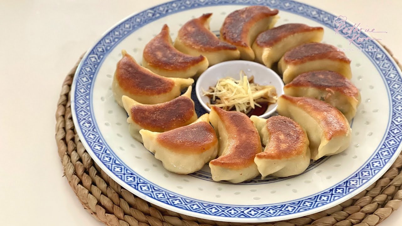 Pan Fried Dumplings Jiaozi 饺子 | 煎饺 Youtube